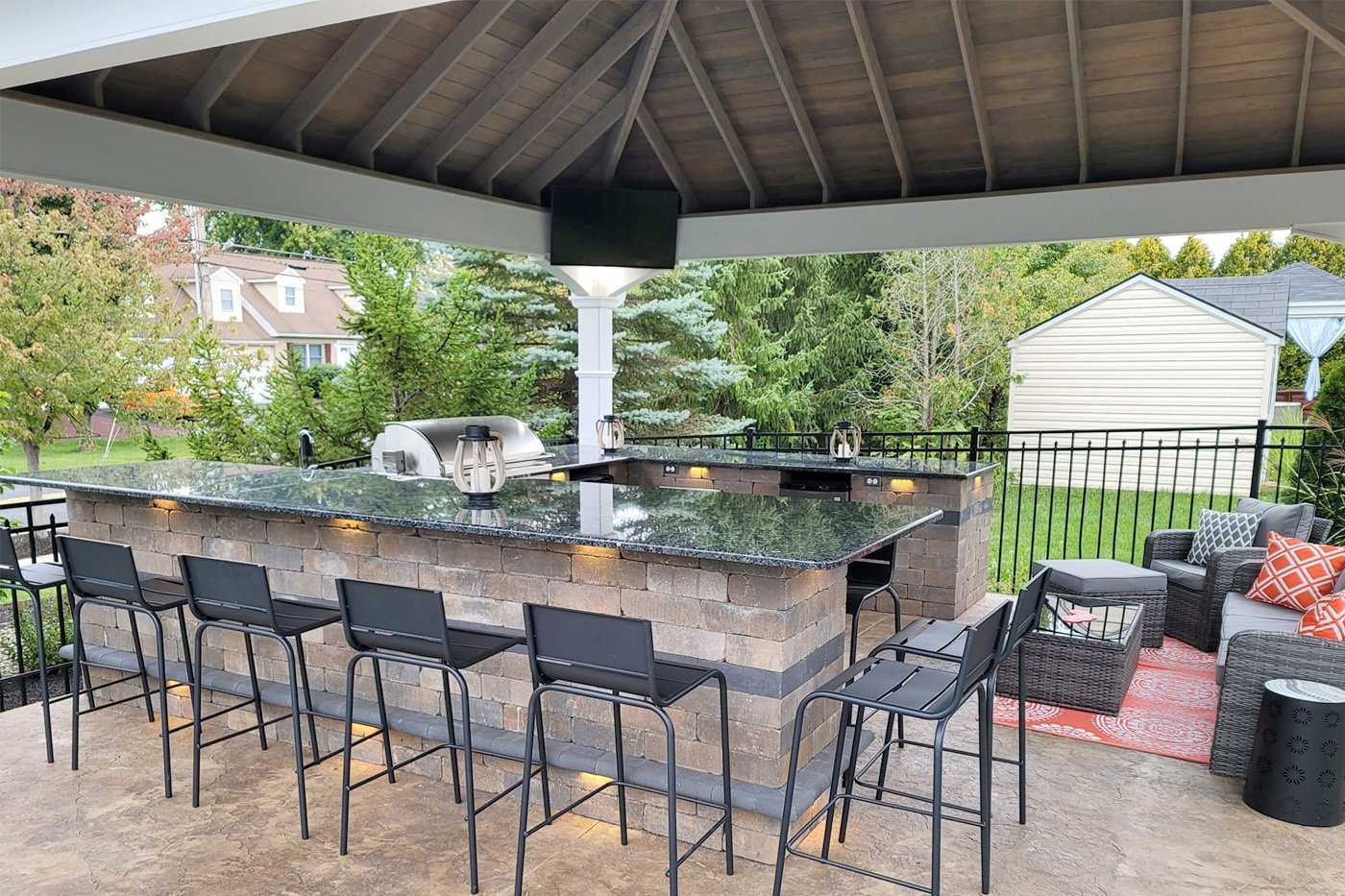 Custom Build Pergolas and Structures – Grimwood Masonry and Hardscapes Inc.